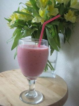 HEB Breakfast Smoothie Recipe | SparkRecipes