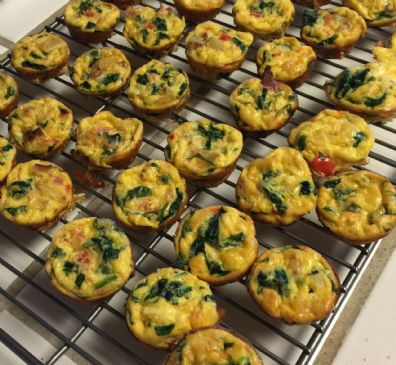 Mini Crustless Quiche Cups Recipe | SparkRecipes