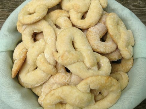 Norwegian Kringla Recipe | SparkRecipes